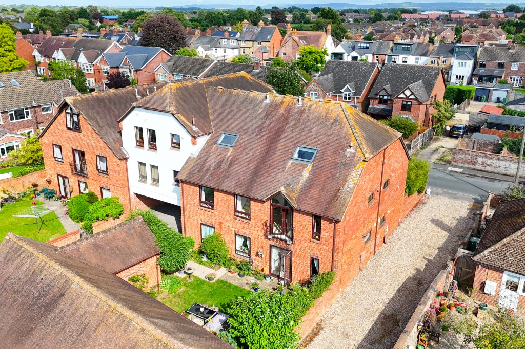Thame, Oxfordshire, OX9, 3 bedroom, Apartment